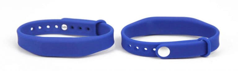Purchase LF/HF/UHF Wearable Silicone RFID Wristbands For Hotels